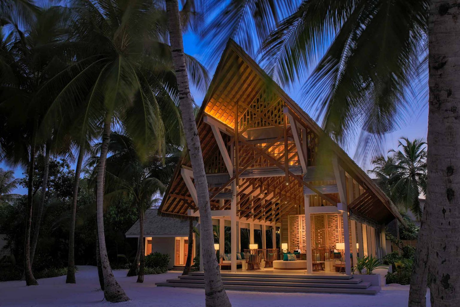 Emerald Faarufushi Resort & Spa - Alidays